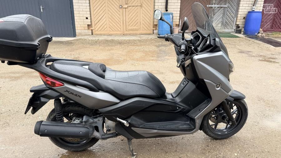 Pelēks Yamaha X-Max 2014 Panevēža, ar dzinēja tilpumu 0.13 L un nobraukumu 22 tūkst. km par 1900 €, foto 8 vietnē AUTOMOTO.COM.LV