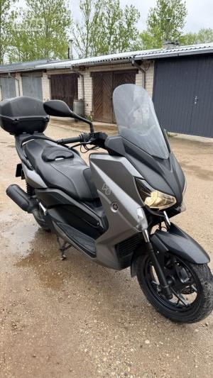 Pelēks Yamaha X-Max 2014 Panevēža, ar dzinēja tilpumu 0.13 L un nobraukumu 22 tūkst. km par 1900 €, foto 11 vietnē AUTOMOTO.COM.LV