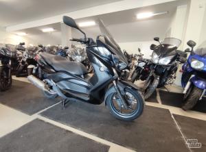 Grey Yamaha X-Max 2015 in Vilnius, with an engine capacity of 0.13 L and mileage of 23 thousand km for 2200 €, photo  on AUTOMOTO.COM.LV