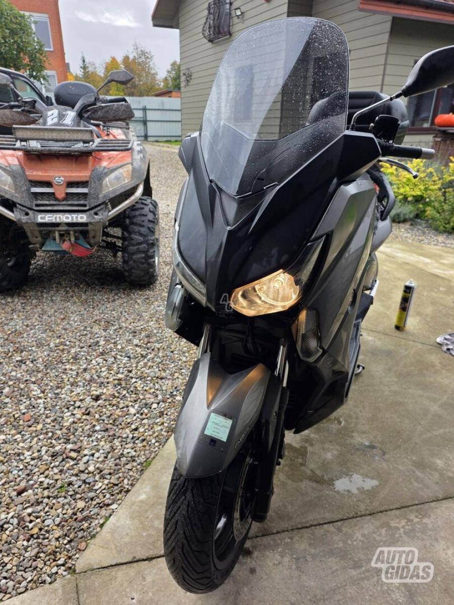 Pelēks Yamaha X-Max 2015 Pasvalys, ar dzinēja tilpumu 0.13 L un nobraukumu 0 tūkst. km par 899 €, foto 22 vietnē AUTOMOTO.COM.LV