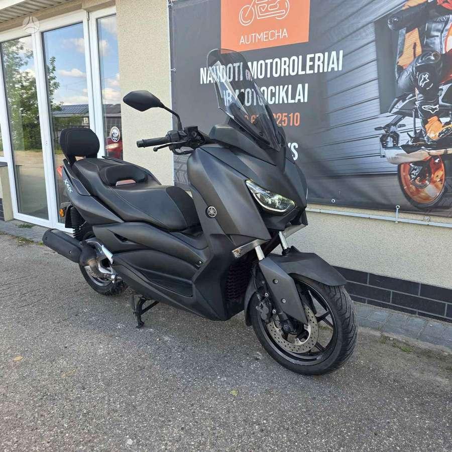 Grey Yamaha X-Max 2018 in Panevezys, with an engine capacity of 0.13 L and mileage of 24 thousand km for 2800 €, photo 1 on AUTOMOTO.COM.LV
