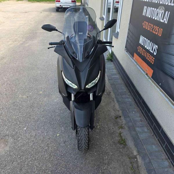Grey Yamaha X-Max 2018 in Panevezys, with an engine capacity of 0.13 L and mileage of 24 thousand km for 2800 €, photo 7 on AUTOMOTO.COM.LV