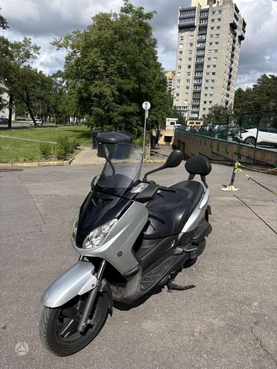 Yamaha X-Max 2008 in Vilnius, with an engine capacity of 0.13 L and mileage of 11 thousand km for 1600 €, photo 1 on AUTOMOTO.COM.LV