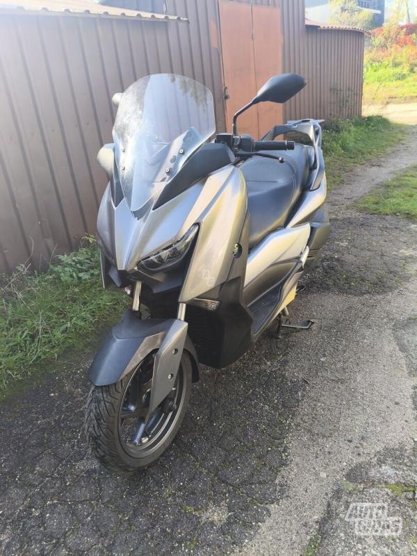 Yamaha X-Max 2017 Viļņa, ar dzinēja tilpumu 0.30 L un nobraukumu 0 tūkst. km par 2400 €, foto 1 vietnē AUTOMOTO.COM.LV