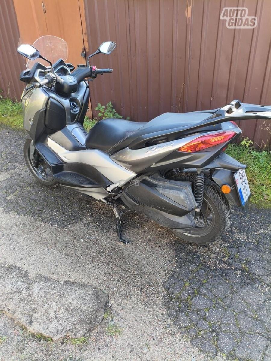 Yamaha X-Max 2017 Viļņa, ar dzinēja tilpumu 0.30 L un nobraukumu 0 tūkst. km par 2400 €, foto 5 vietnē AUTOMOTO.COM.LV