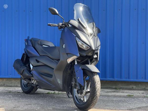 Yamaha X-Max 2018 in Ukmerge, with an engine capacity of 0.30 L and mileage of 50 thousand km for 3600 €, photo 2 on AUTOMOTO.COM.LV