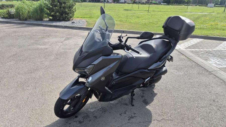 Yamaha X-Max 2018 in Kaunas, with an engine capacity of 0.13 L and mileage of 21 thousand km for 2500 €, photo 1 on AUTOMOTO.COM.LV