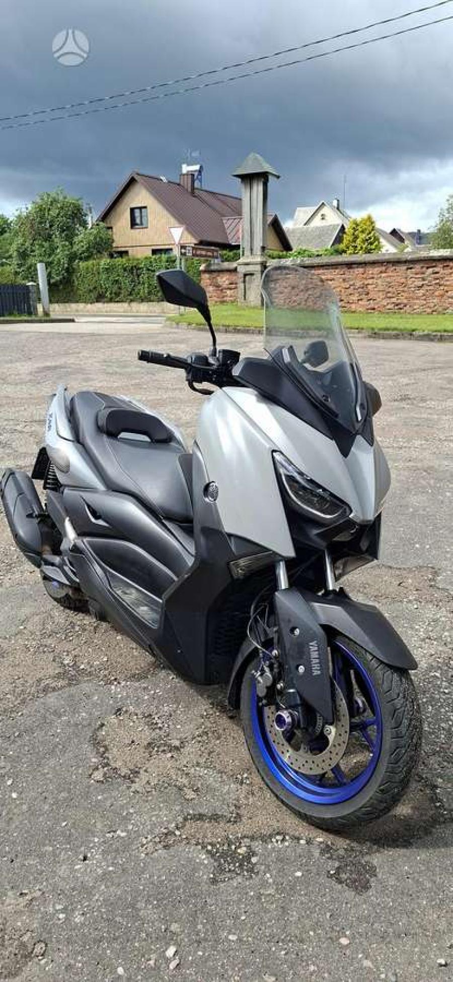 Yamaha X-Max 2021 in Jurbarkas, with an engine capacity of 0.13 L and mileage of 14 thousand km for 3700 €, photo 5 on AUTOMOTO.COM.LV