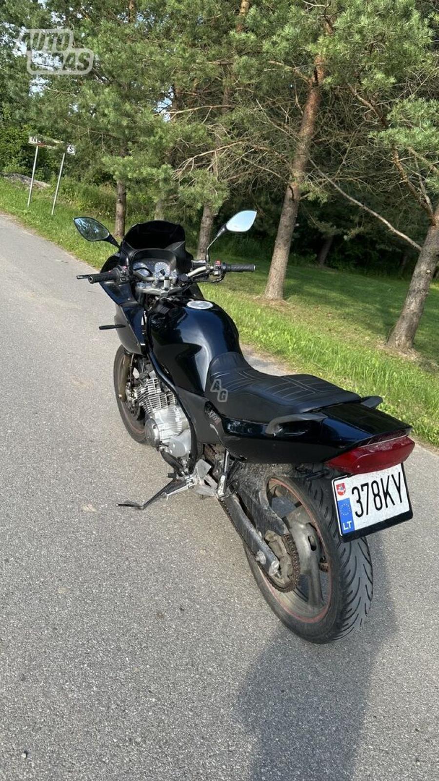 Black Yamaha XJ 600 2002 in Kaunas, with an engine capacity of 0.60 L and mileage of 71 thousand km for 800 €, photo 7 on AUTOMOTO.COM.LV