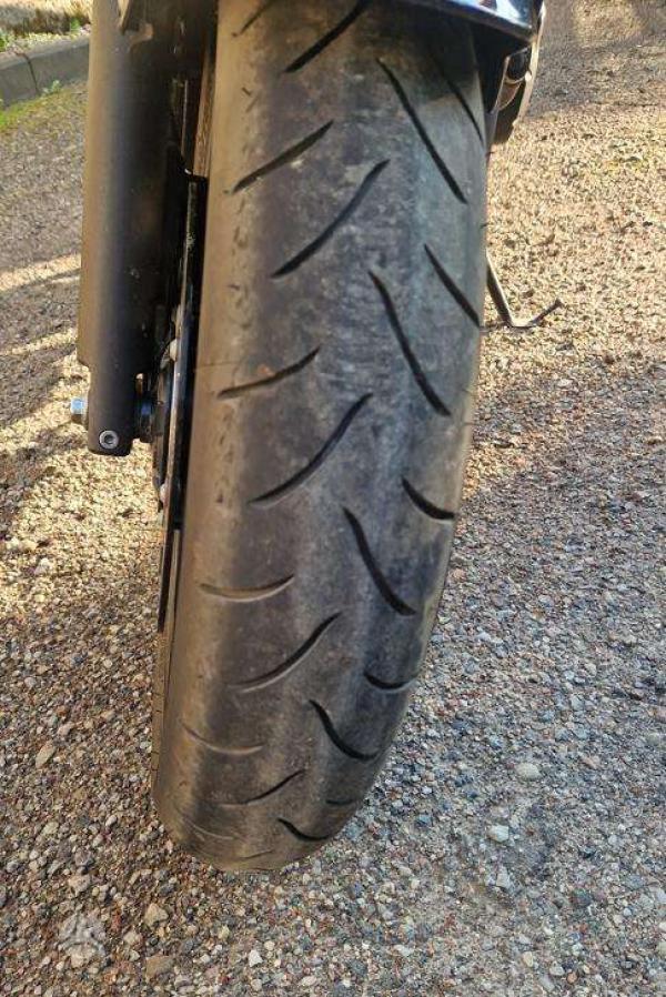 Melns Yamaha XJ 600 2011 Klaipėda, ar dzinēja tilpumu 0.60 L un nobraukumu 11 tūkst. km par 4950 €, foto 5 vietnē AUTOMOTO.COM.LV