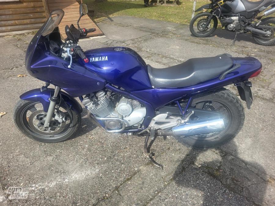 Blue Yamaha XJ 600 1993 in Taurage, with an engine capacity of 0.60 L and mileage of 37 thousand km for 850 €, photo 1 on AUTOMOTO.COM.LV