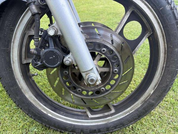 Yamaha XJ 600 1991 Kauņa, ar dzinēja tilpumu 0.60 L un nobraukumu 60 tūkst. km par 800 €, foto 6 vietnē AUTOMOTO.COM.LV