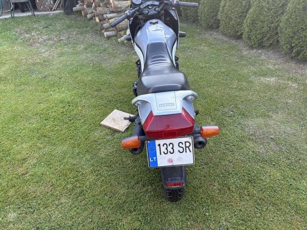 Yamaha XJ 600 1991 Kauņa, ar dzinēja tilpumu 0.60 L un nobraukumu 60 tūkst. km par 800 €, foto 9 vietnē AUTOMOTO.COM.LV