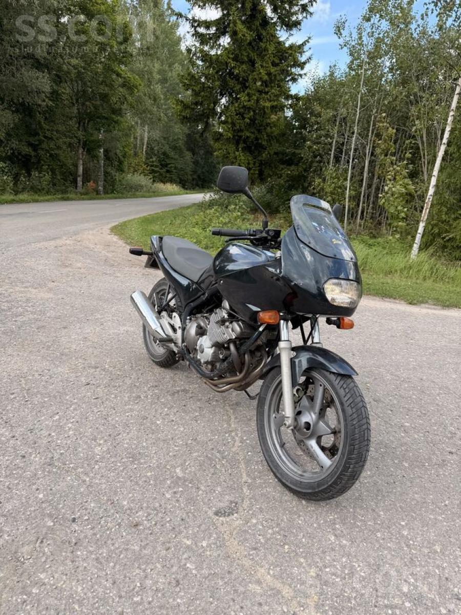 Yamaha XJ 600 1993 in Preili, with an engine capacity of 0.60 L and mileage of 0 thousand km for 1150 €, photo 3 on AUTOMOTO.COM.LV
