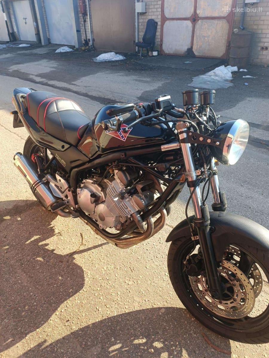 Yamaha XJ 600 1998 Kėdainiai, ar dzinēja tilpumu 0.60 L un nobraukumu 46 tūkst. km par 1200 €, foto 1 vietnē AUTOMOTO.COM.LV