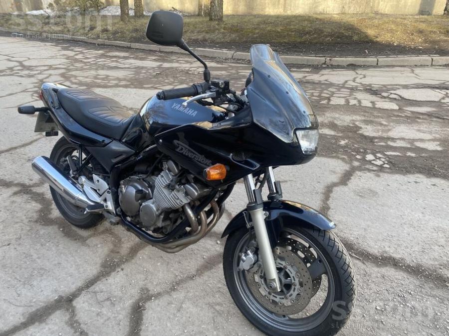 Yamaha XJ 600 2003 Rīga, ar dzinēja tilpumu 0.60 L un nobraukumu 0 tūkst. km par 1550 €, foto 1 vietnē AUTOMOTO.COM.LV