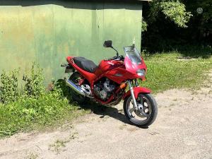 Красный Ямаха XJ 600 1992 в Утена, объемом двигателя 0.60 л и пробегом 39 тыс. км за 950 €, фото 6 на AUTOMOTO.COM.LV