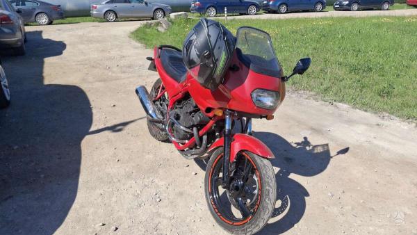 Red Yamaha XJ 600 1995 in Kaunas, with an engine capacity of 0.60 L and mileage of 26 thousand km for 1200 €, photo 2 on AUTOMOTO.COM.LV