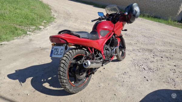 Red Yamaha XJ 600 1995 in Kaunas, with an engine capacity of 0.60 L and mileage of 26 thousand km for 1200 €, photo 6 on AUTOMOTO.COM.LV