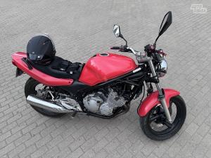 Red Yamaha XJ 600 1997 in Vilnius, with an engine capacity of 0.00 L and mileage of 41 thousand km for 1100 €, photo  on AUTOMOTO.COM.LV