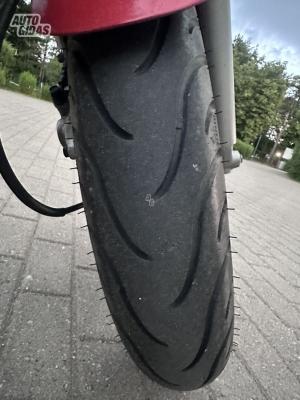Красный Ямаха XJ 600 1997 в Вильнюс, объемом двигателя 0.00 л и пробегом 41 тыс. км за 1100 €, фото 7 на AUTOMOTO.COM.LV