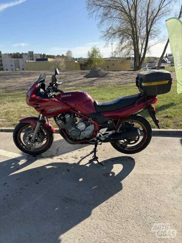 Sarkans Yamaha XJ 600 1998 Ukmergė, ar dzinēja tilpumu 0.60 L un nobraukumu 62 tūkst. km par 1000 €, foto 2 vietnē AUTOMOTO.COM.LV