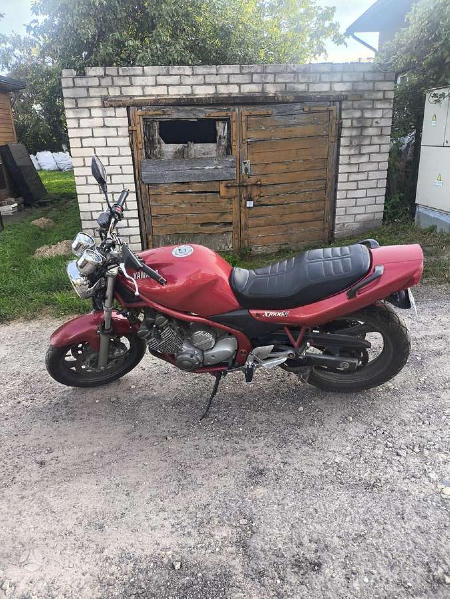 Красный Ямаха XJ 600 2000 в Каунас, объемом двигателя 0.60 л и пробегом 36 тыс. км за 1650 €, фото 4 на AUTOMOTO.COM.LV