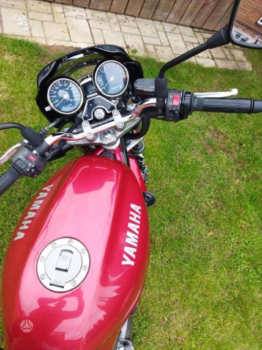 Red Yamaha XJ 600 2000 in Utena, with an engine capacity of 0.60 L and mileage of 46 thousand km for 1050 €, photo 8 on AUTOMOTO.COM.LV
