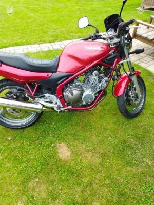 Red Yamaha XJ 600 2000 in Utena, with an engine capacity of 0.60 L and mileage of 46 thousand km for 1050 €, photo 9 on AUTOMOTO.COM.LV