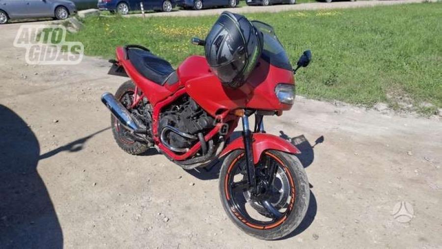 Красный Ямаха XJ 600 2000 в Каунас, объемом двигателя 0.60 л и пробегом 41 тыс. км за 1200 €, фото 1 на AUTOMOTO.COM.LV