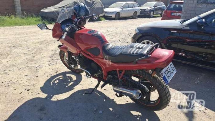 Красный Ямаха XJ 600 2000 в Каунас, объемом двигателя 0.60 л и пробегом 41 тыс. км за 1200 €, фото 5 на AUTOMOTO.COM.LV