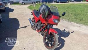 Sarkans Yamaha XJ 600 2001 Kauņa, ar dzinēja tilpumu 0.60 L un nobraukumu 46 tūkst. km par 1200 €, foto 1 vietnē AUTOMOTO.COM.LV