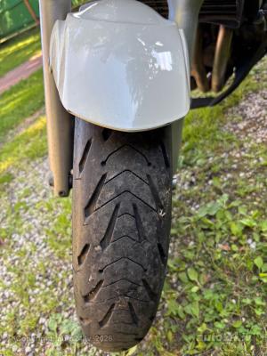 White Yamaha XJ 600 2011 in Tallinn, with an engine capacity of 0.60 L and mileage of 29 thousand km for 3500 €, photo 7 on AUTOMOTO.COM.LV