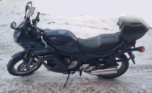 Blue Yamaha XJ 600S 1998 in Siauliai, with an engine capacity of 0.60 L and mileage of 34 thousand km for 1800 €, photo 3 on AUTOMOTO.COM.LV