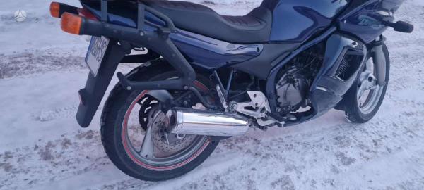 Синий Ямаха XJ 600S 1998 в Шяуляй, объемом двигателя 0.60 л и пробегом 34 тыс. км за 1800 €, фото 11 на AUTOMOTO.COM.LV