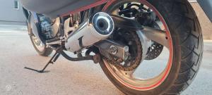 Zils Yamaha XJ 600S 1998 Šauļi, ar dzinēja tilpumu 0.60 L un nobraukumu 34 tūkst. km par 1750 €, foto 13 vietnē AUTOMOTO.COM.LV