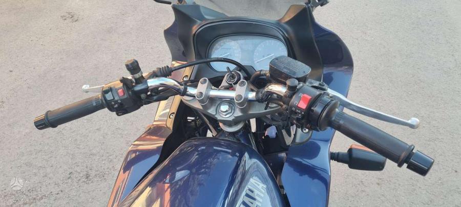 Zils Yamaha XJ 600S 1998 Šauļi, ar dzinēja tilpumu 0.60 L un nobraukumu 34 tūkst. km par 1750 €, foto 16 vietnē AUTOMOTO.COM.LV
