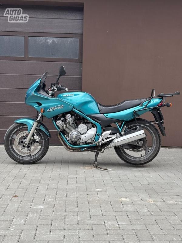 Green Yamaha XJ 600S 1997 in Vilnius, with an engine capacity of 0.60 L and mileage of 54 thousand km for 1100 €, photo 2 on AUTOMOTO.COM.LV