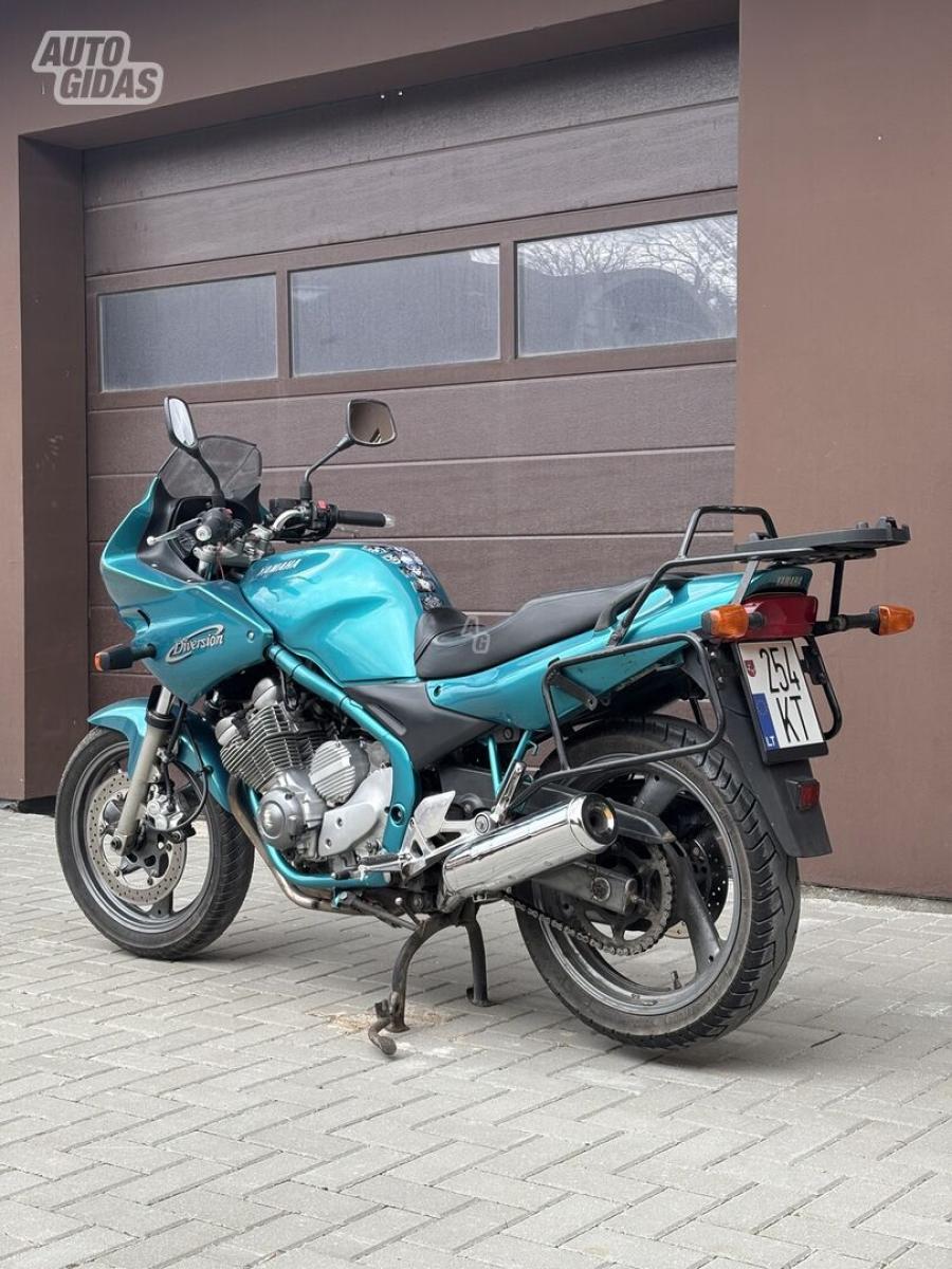 Green Yamaha XJ 600S 1997 in Vilnius, with an engine capacity of 0.60 L and mileage of 54 thousand km for 1100 €, photo 4 on AUTOMOTO.COM.LV