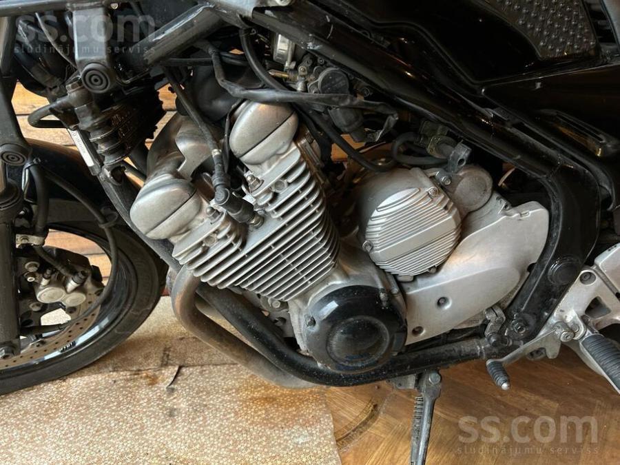 Yamaha XJ 600S 1997 in Riga, with an engine capacity of 0.60 L and mileage of 0 thousand km for 455 €, photo 4 on AUTOMOTO.COM.LV