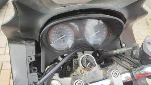 Yamaha XJ 600S 1997 in Vilnius, with an engine capacity of 0.60 L and mileage of 42 thousand km for 850 €, photo 5 on AUTOMOTO.COM.LV