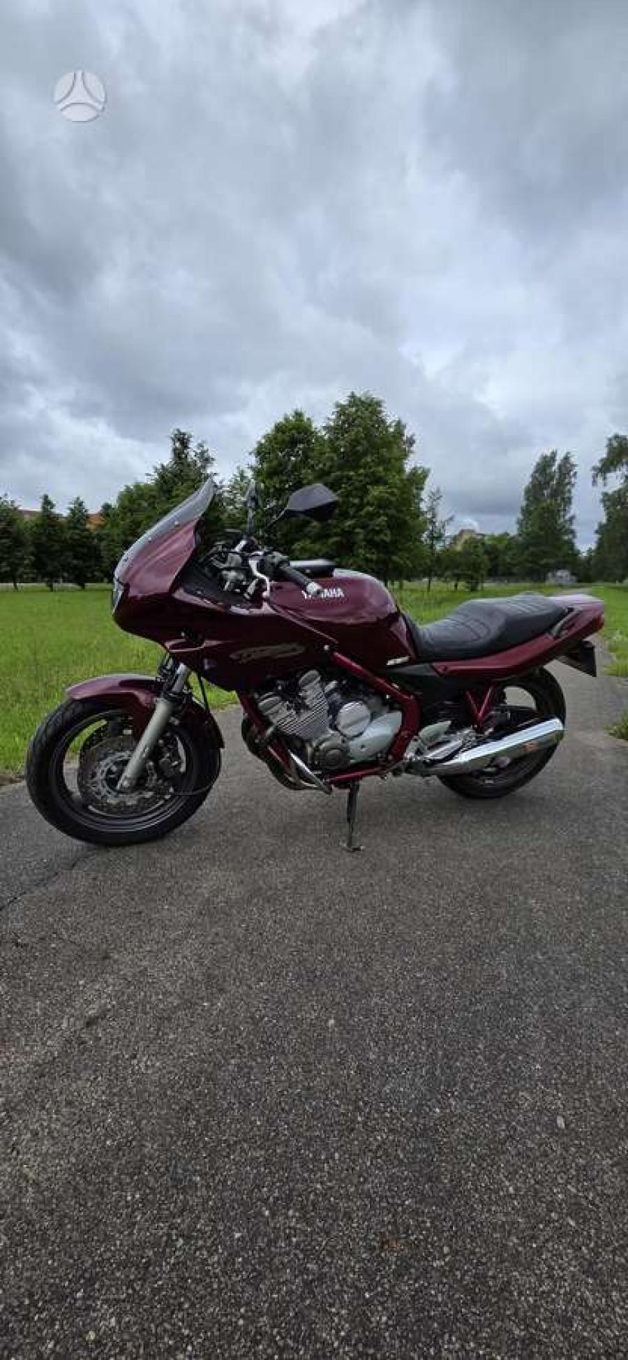 Ямаха XJ 600S 1998 в Паневежис, объемом двигателя 0.60 л и пробегом 70 тыс. км за 1000 €, фото 1 на AUTOMOTO.COM.LV