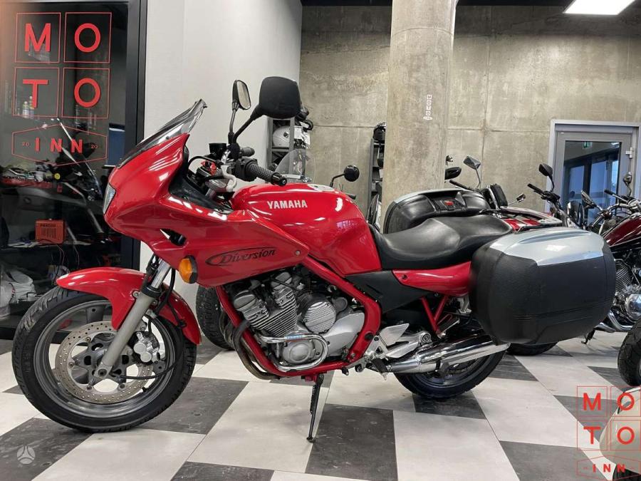 Red Yamaha XJ 600S 1996 in Riga, with an engine capacity of 0.60 L and mileage of 38 thousand km for 1599 €, photo 2 on AUTOMOTO.COM.LV