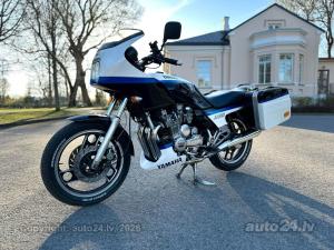 Grey Yamaha XJ 900 1991 in Tallinn, with an engine capacity of 0.89 L and mileage of 77 thousand km for 2490 €, photo  on AUTOMOTO.COM.LV