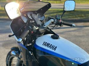 Grey Yamaha XJ 900 1991 in Tallinn, with an engine capacity of 0.89 L and mileage of 77 thousand km for 2490 €, photo 4 on AUTOMOTO.COM.LV
