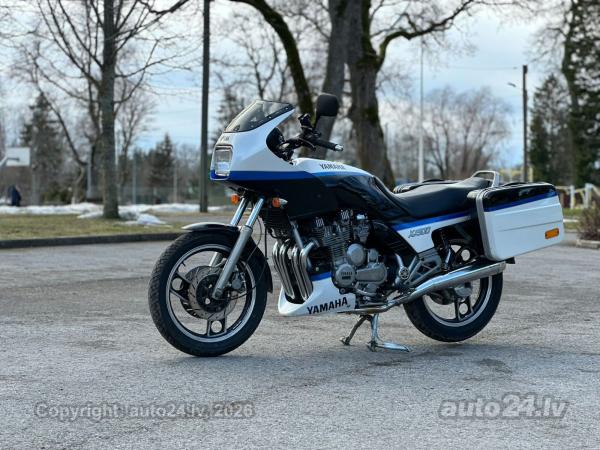 Серый Ямаха XJ 900 1991 в Таллин, объемом двигателя 0.89 л и пробегом 77 тыс. км за 2490 €, фото 5 на AUTOMOTO.COM.LV