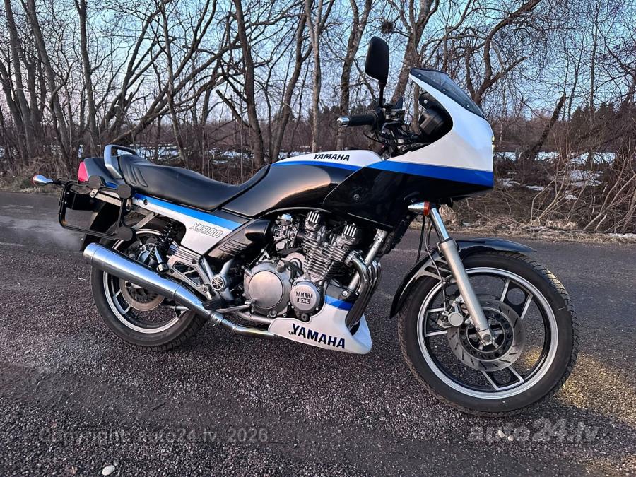 Grey Yamaha XJ 900 1991 in Tallinn, with an engine capacity of 0.89 L and mileage of 77 thousand km for 2490 €, photo 7 on AUTOMOTO.COM.LV