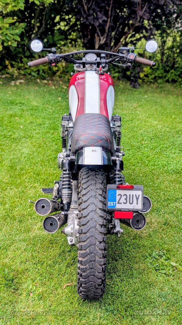 Ямаха XJ 900 1995 в Тарту, объемом двигателя 0.90 л и пробегом 0 тыс. км за 3700 €, фото 3 на AUTOMOTO.COM.LV