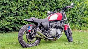 Ямаха XJ 900 1995 в Тарту, объемом двигателя 0.90 л и пробегом 0 тыс. км за 3700 €, фото 5 на AUTOMOTO.COM.LV