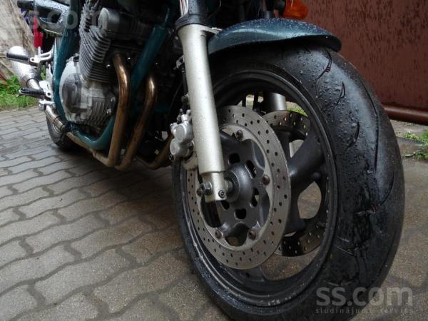 Yamaha XJ 900 2001 Rīga, ar dzinēja tilpumu 0.90 L un nobraukumu 0 tūkst. km par 2100 €, foto 7 vietnē AUTOMOTO.COM.LV